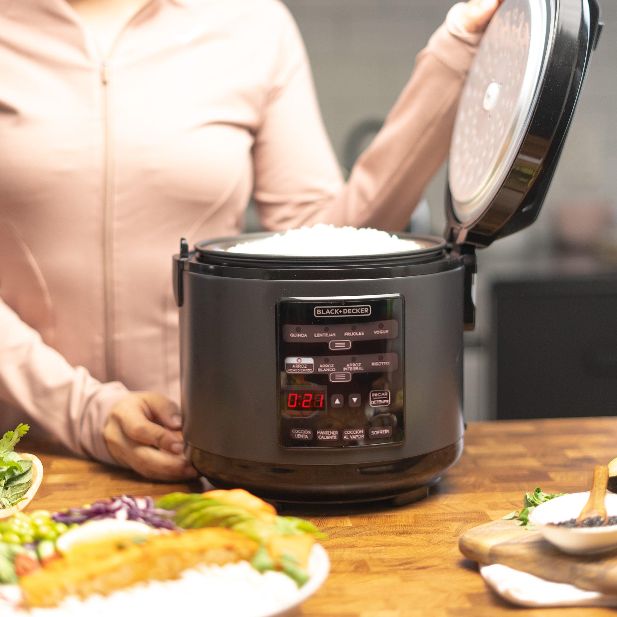 Olla Digital Multifunción – Black & Decker
