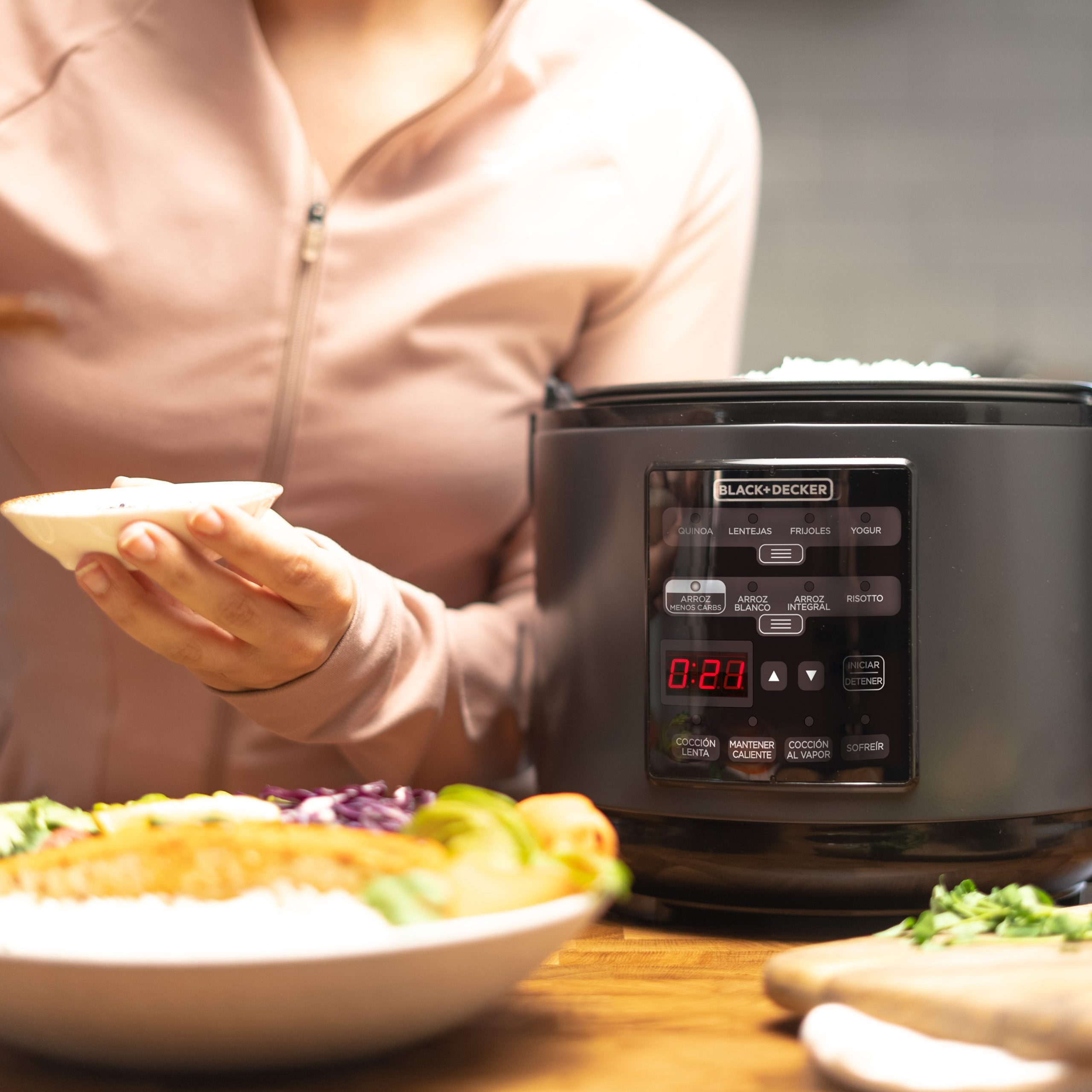 Olla Digital Multifunción – Black & Decker