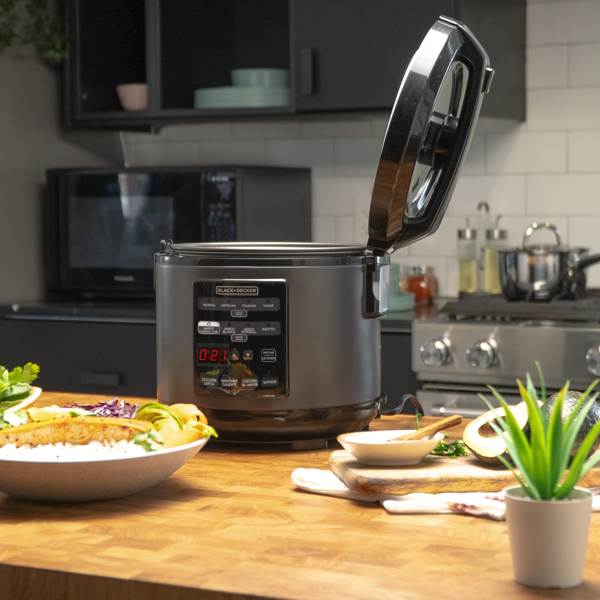 Olla Digital Multifunción – Black & Decker